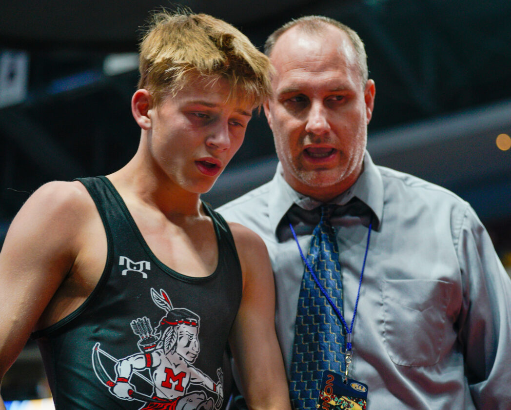 Denny Harer honored for surpassing 300 wins, sharing stage with sons ...